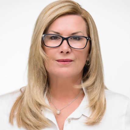 About Us – Surge Growth